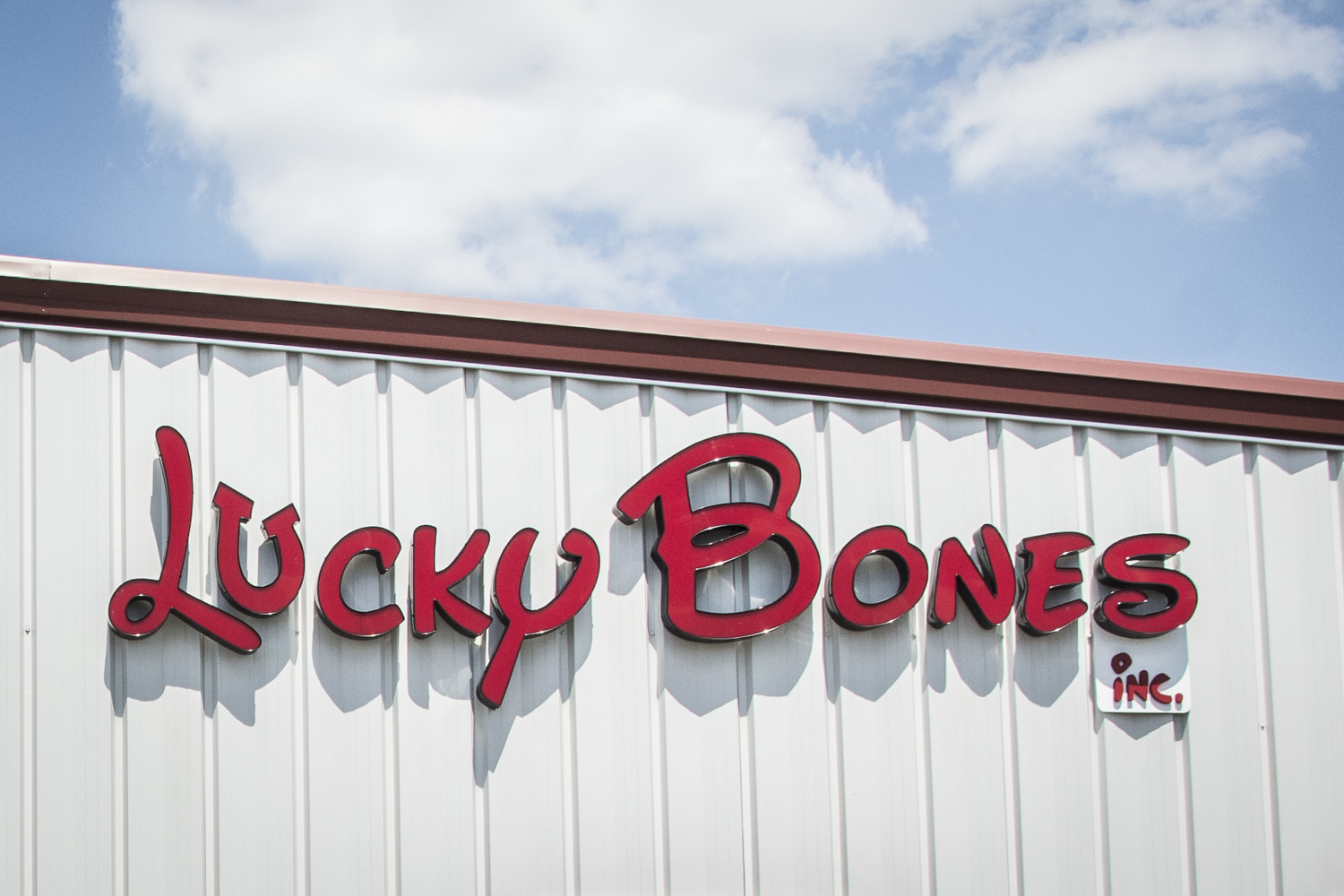 web-luck bones-1900 - LuckyBones